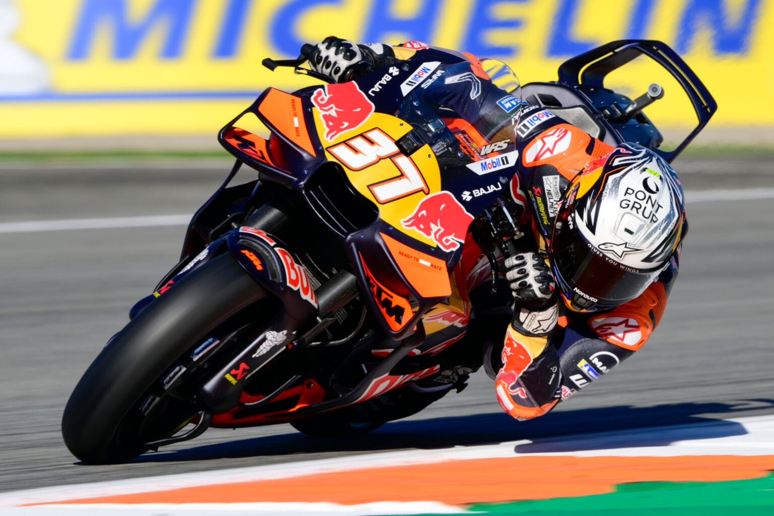 MotoGP fans all say the same thing after seeing Pol Espargaro test KTM ...